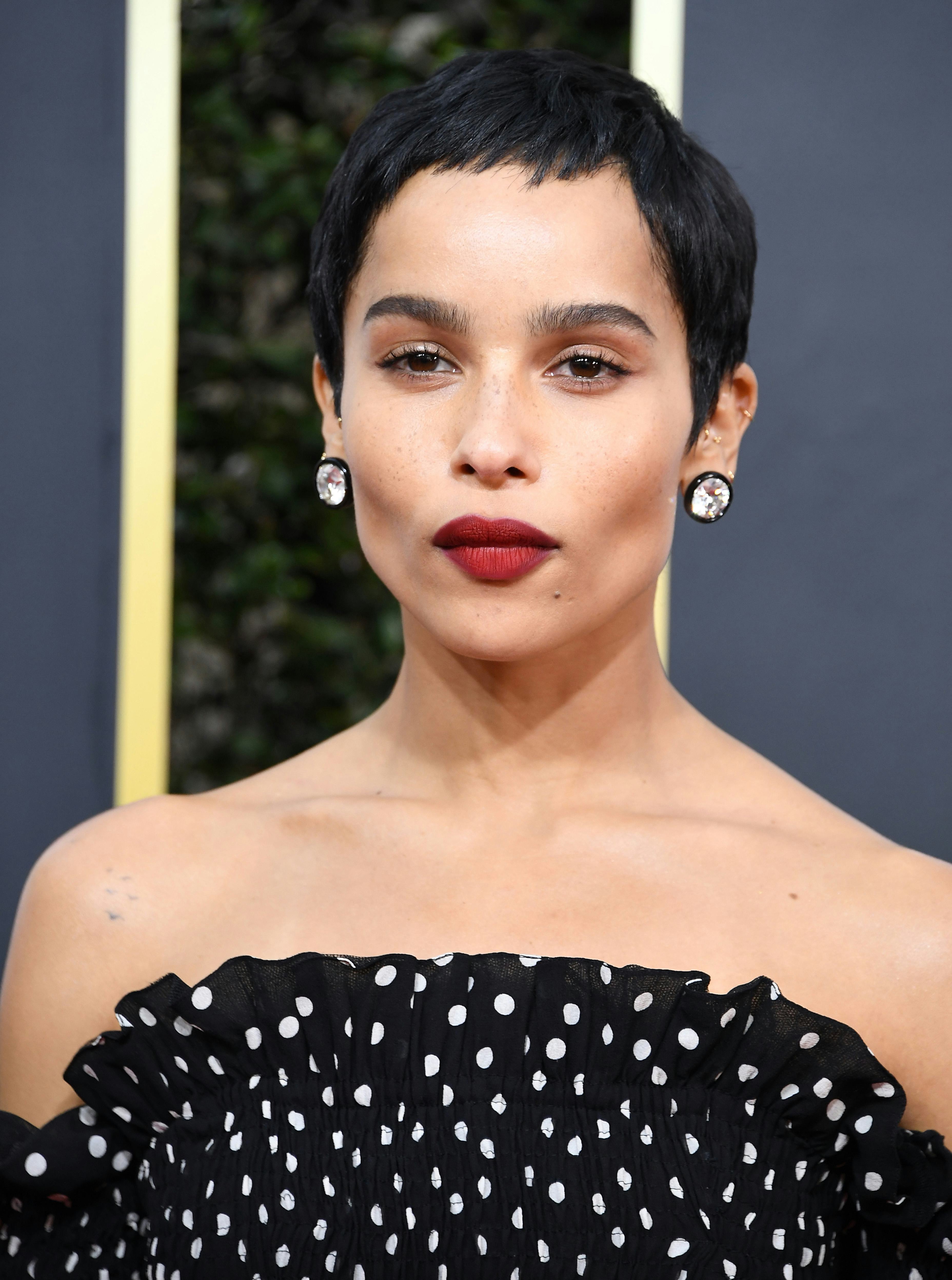 How To Style A Pixie Cut, As Told By Charlize Theron, Zoe Kravitz, & More