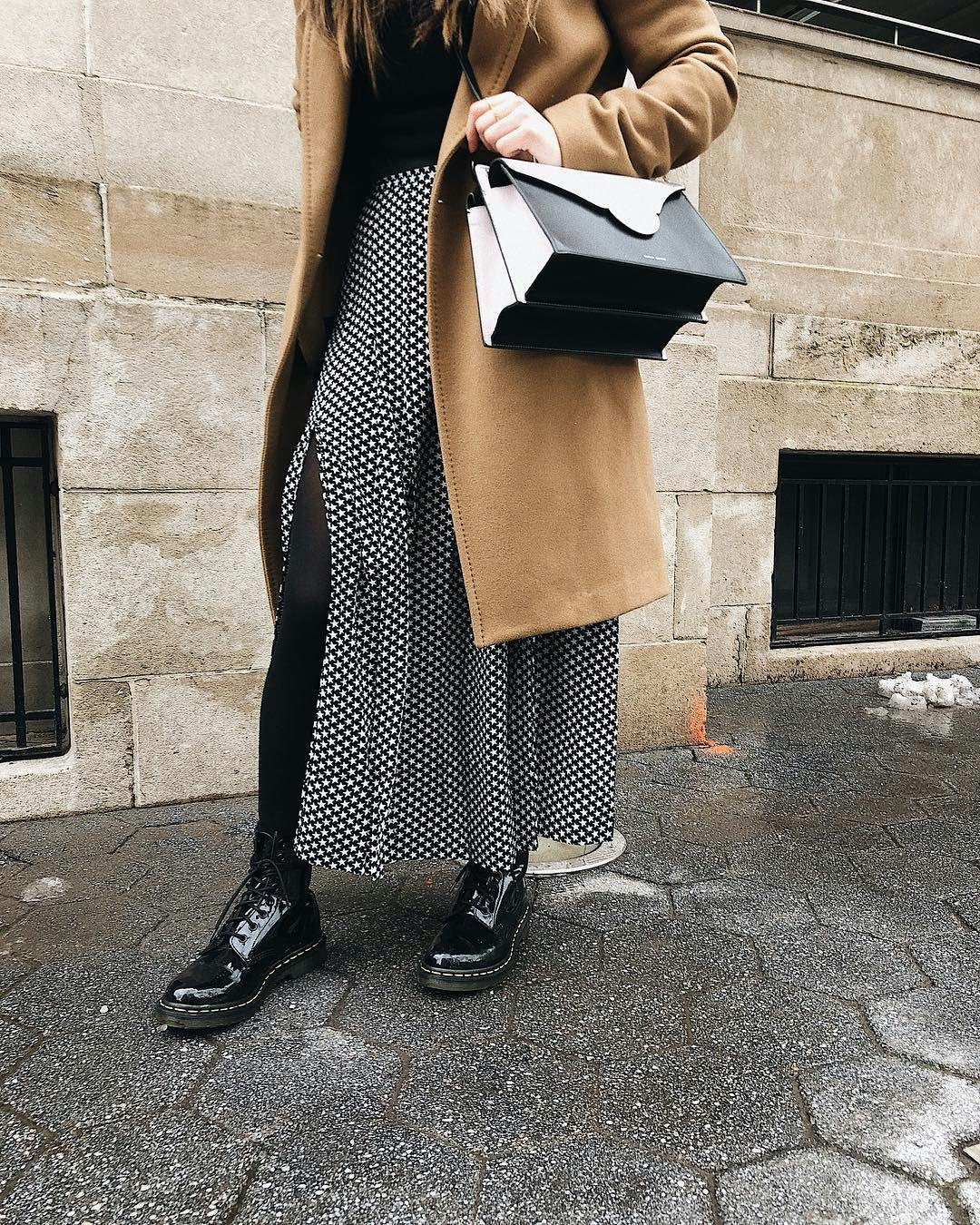30 Cute November Outfit Ideas That Are Perfect For Transition Weather