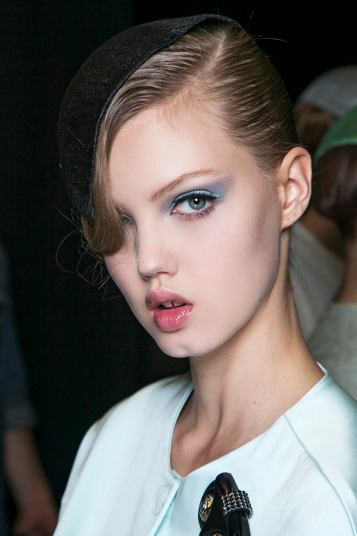 How To Wear Blue Eyeshadow Without Evoking The '80s
