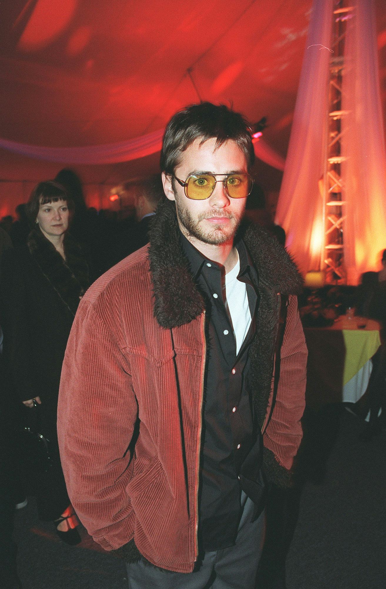 11 Stylish '90s Men Whose Iconic Looks You Should Steal For 2019