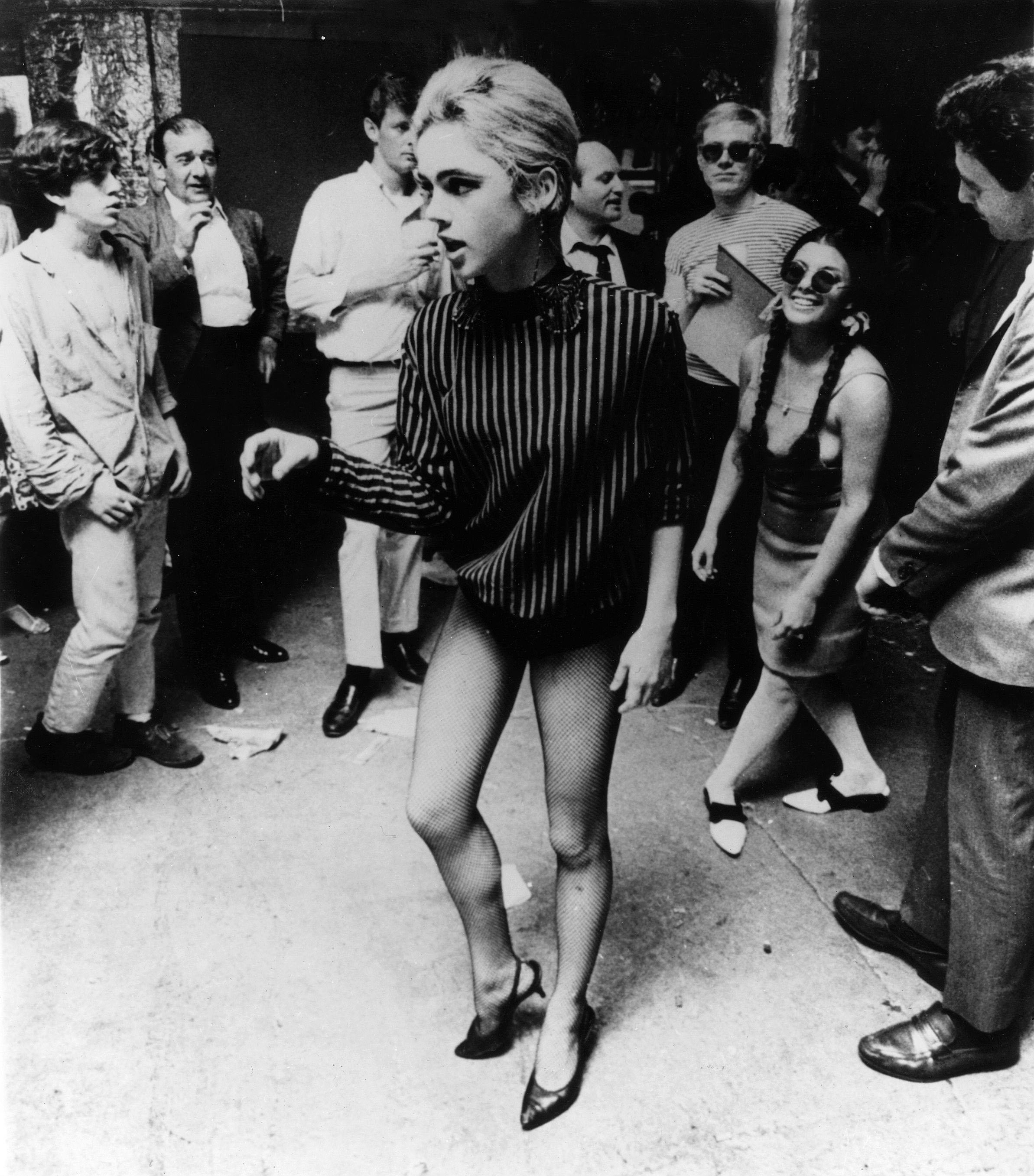 Why Edie Sedgwick's Iconic Style Is The Perfect Night-Out Inspo