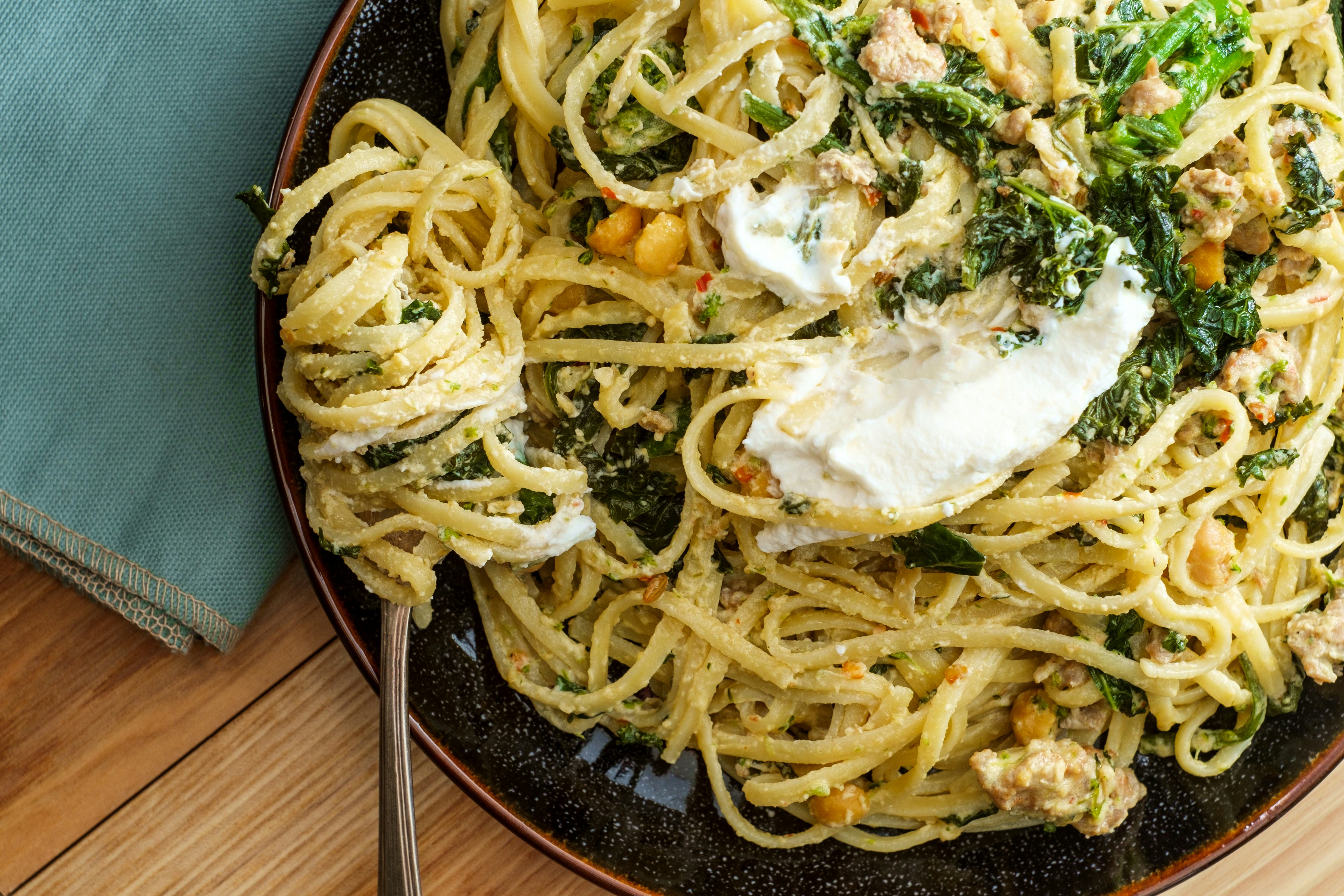 7 Easy Pasta Recipes That’ll Upgrade Dinnertime, Sans Fuss