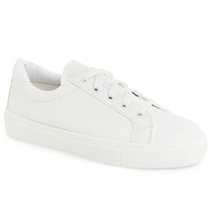 The 8 Shoes Every Stylish Woman Should Own